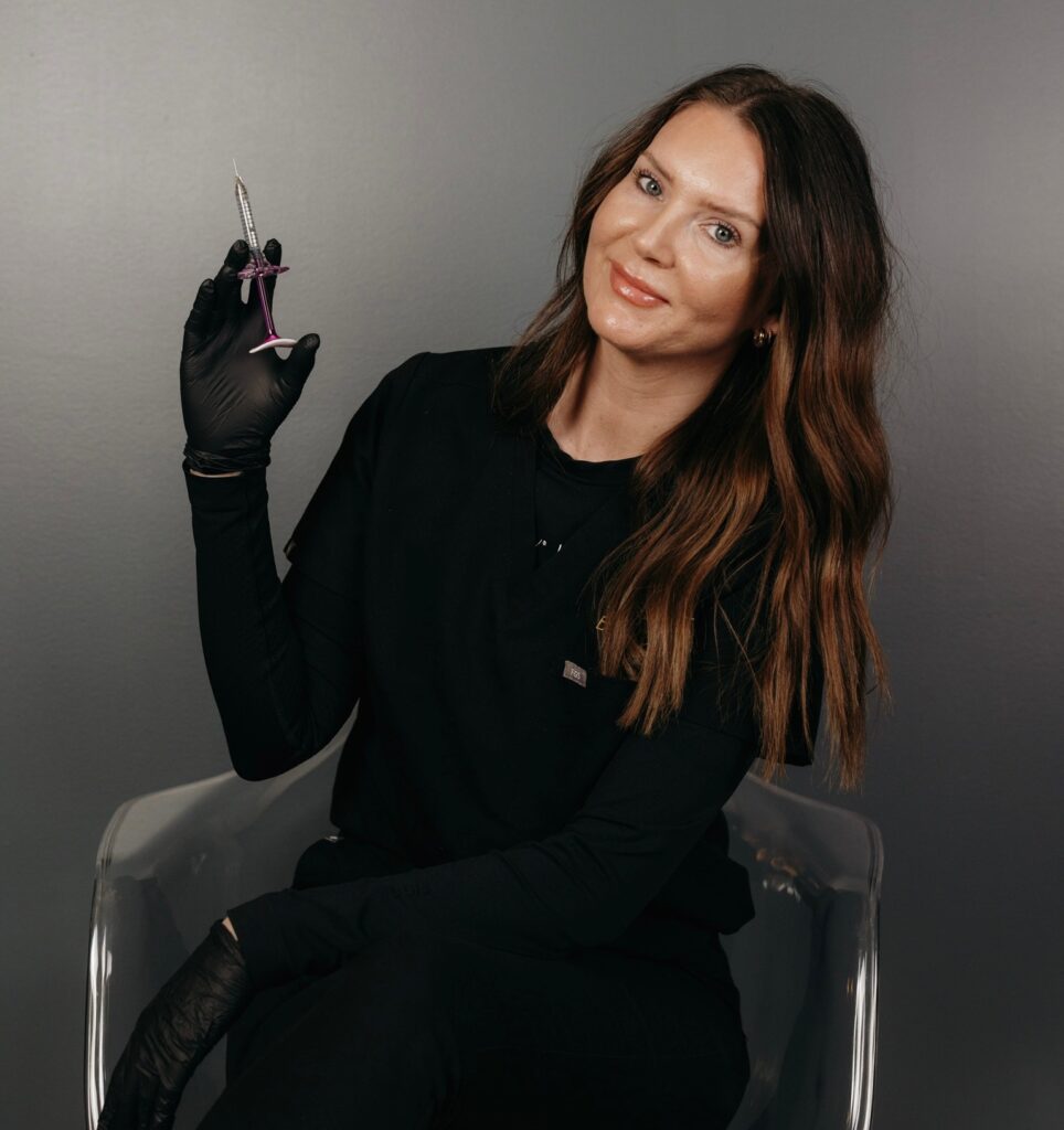 Tabi Hall – Boho Chic Clinique